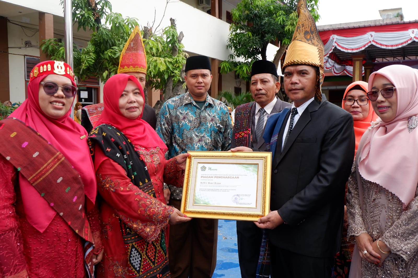 Welcome to MAN 2 Model Medan | madrasah unggul & berakhlak